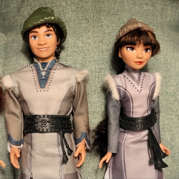 Disney | Toys | Lot 4 Disney Dolls From Movie Frozen 2 Anna Elsa ...